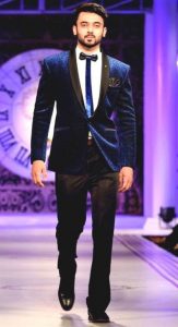 Paramvir Singh Cheema Height, Weight, Age, Girlfriend, Biography & More ...