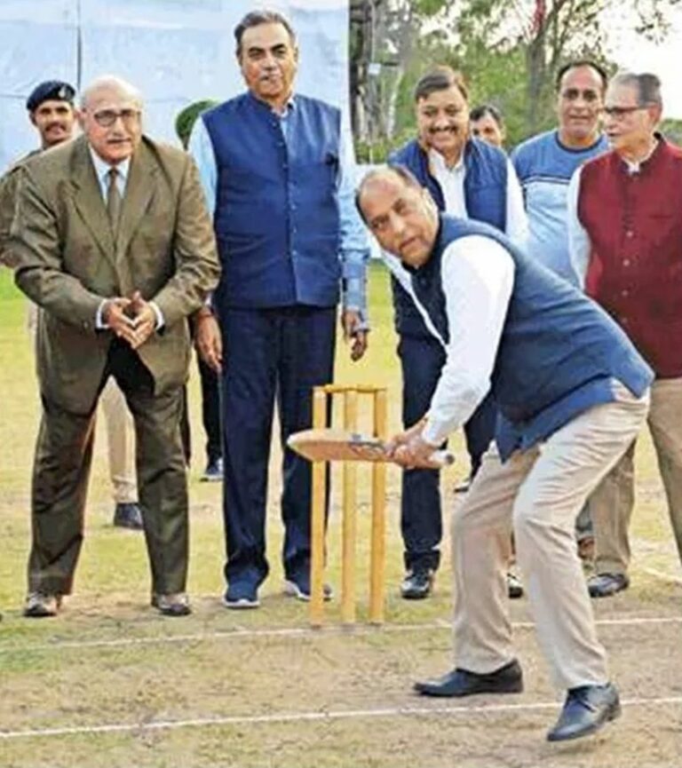 Jai Ram Thakur Age, Caste, Wife, Family, Biography & More » StarsUnfolded