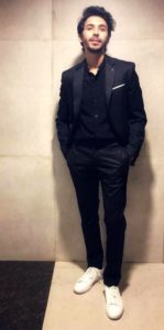 Abhay Mahajan Height, Weight, Age, Girlfriend, Biography & More ...