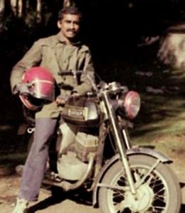 Jaggi Vasudev (Sadhguru) Age, Wife, Children, Family, Biography & More ...