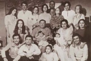 Raj Kapoor Age, Wife, Family, Children, Death, Biography & More ...