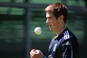 Chris Woakes Height, Age, Girlfriend, Wife, Family, Biography ...