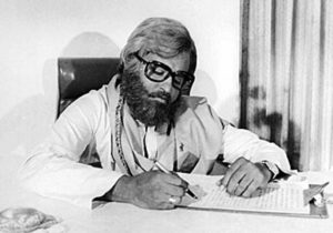 Rajinikanth: Life-History & Success Story » StarsUnfolded