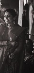 Sonal Mehrotra (Journalist) Height, Weight, Age, Biography, Husband ...