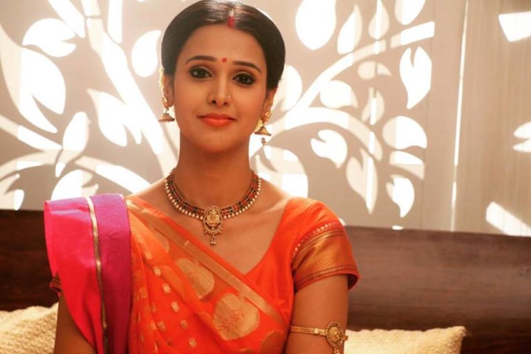 Imlie (Star Plus) Actors, Cast & Crew » StarsUnfolded