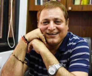 Manoj Joshi Age, Wife, Family, Biography & More » StarsUnfolded