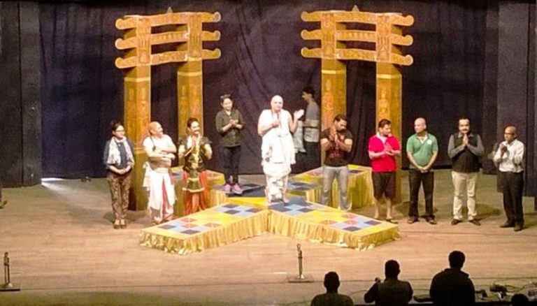 Manoj Joshi Age, Wife, Family, Biography & More » StarsUnfolded