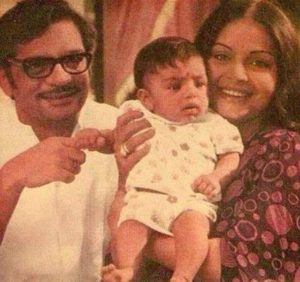 Meghna Gulzar Age, Husband, Children, Family, Biography & More ...