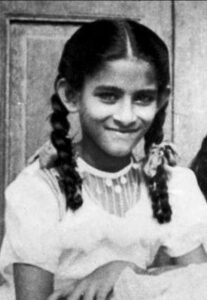 Sheikh Hasina Age, Husband, Children, Family, Biography » StarsUnfolded