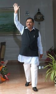 G. Parameshwara Age, Wife, Children, Family, Biography » StarsUnfolded