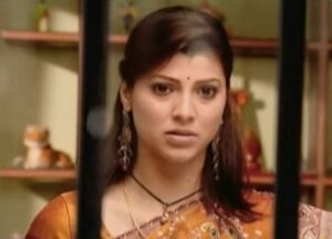 Tejaswini Pandit Height, Age, Husband, Family, Biography & More ...