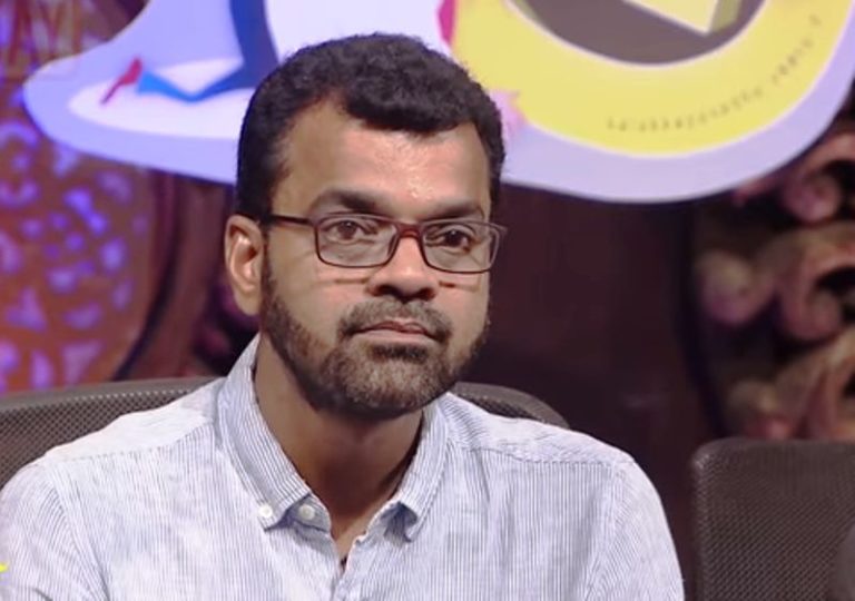 Thadi Balaji Age, Girlfriend, Wife, Children, Family, Biography & More ...