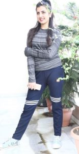 Priya (Singer) Age, Family, Boyfriend, Biography & More » StarsUnfolded