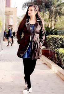 Isha Negi (Rishabh Pant's Girlfriend) Age, Family, Biography & More ...