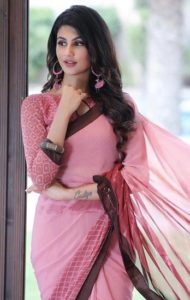 Nidhi Tapadia Height, Age, Boyfriend, Family, Biography & More ...