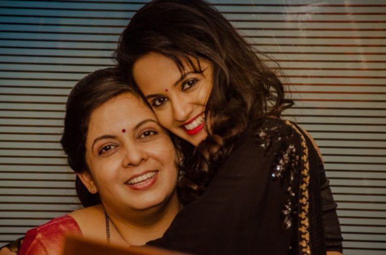 Ketaki Mategaonkar Age, Husband, Family, Boyfriend, Biography & More ...