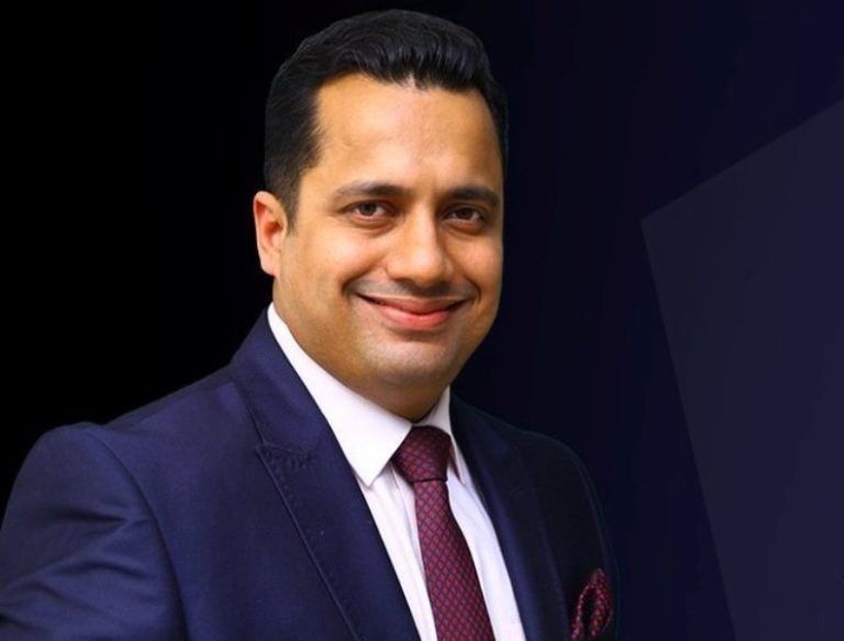 Dr Vivek Bindra Age, Caste, Wife, Family, Biography » StarsUnfolded