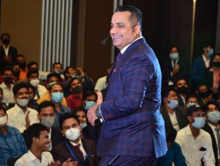 Dr Vivek Bindra Age, Caste, Wife, Family, Biography » StarsUnfolded