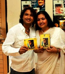 Leena Chandavarkar Age, Caste, Husband, Family, Biography & More ...