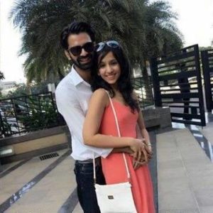 Pashmeen Manchanda Sobti Age, Boyfriend, Husband, Family, Biography & More » StarsUnfolded
