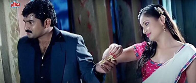 Navneet Kaur Rana Age, Husband, Family, Biography » StarsUnfolded