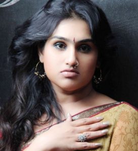 Vanitha Vijayakumar Age, Boyfriend, Husband, Children, Family ...