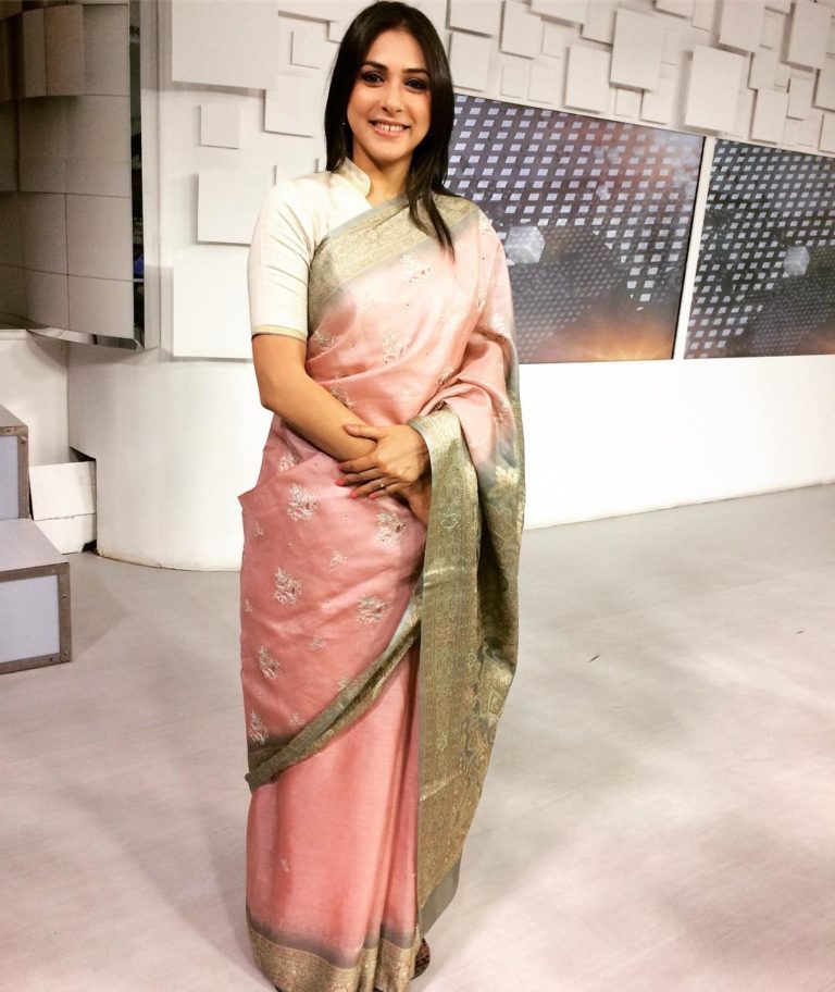 Anjilee Istwal (News Anchor) Age, Boyfriend, Husband, Family, Biography ...