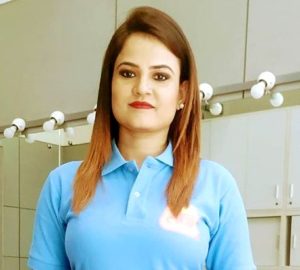 Nida Ahmad (News Anchor) Age, Boyfriend, Husband, Family, Biography ...