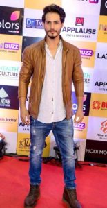 Ravi Bhatia Height, Age, Girlfriend, Wife, Family, Biography & More ...