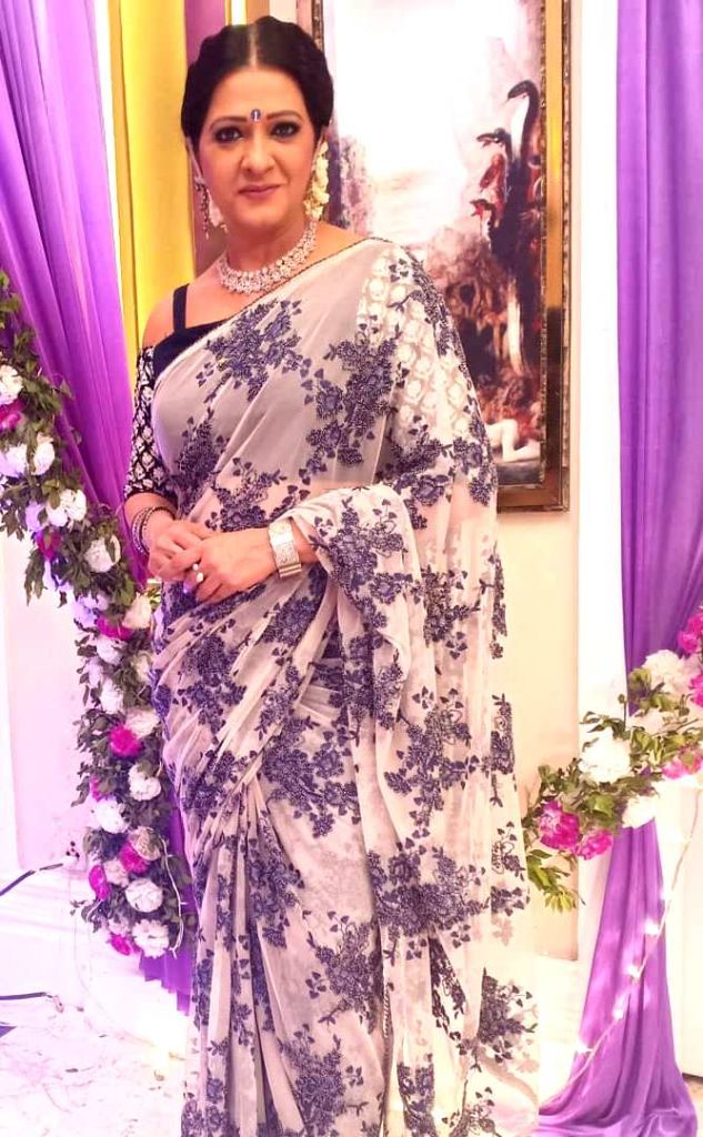 Usha Bachani Age, Husband, Children, Family, Biography & More ...