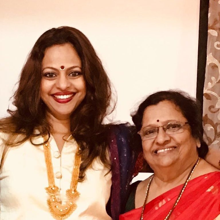 Sarita Birje (R. Madhavan's Wife) Age, Children, Family, Biography & More » StarsUnfolded