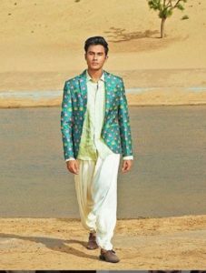 Ritwik Bhowmik Age, Height, Girlfriend, Family, Biography & More ...