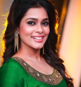 Keerthi Shanthanu Height, Age, Boyfriend, Husband, Family, Biography ...