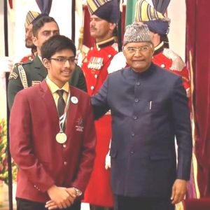 Chirag Falor (JEE Topper 2020) Age, Family, Biography & More ...