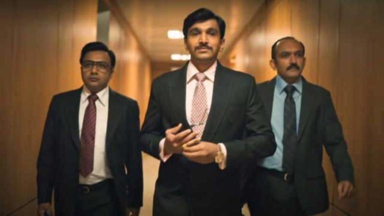 Hemant Kher Height, Age, Girlfriend, Wife, Family, Biography & More ...