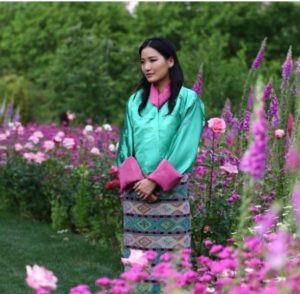 Jetsun Pema Height, Age, Boyfriend, Husband, Children, Family ...