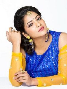 VJ Chitra Height, Age, Death, Boyfriend, Husband, Family, Biography ...