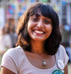 Disha Ravi, Age, Caste, Boyfriend, Family, Biography & More » StarsUnfolded