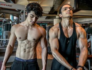 Saket Gokhale (Fitness YouTuber) Height, Age, Family, Biography & More ...