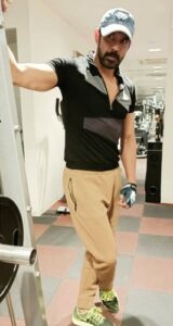 Anup Soni (Anuup Sonii) Height, Age, Wife, Children, Family, Biography ...