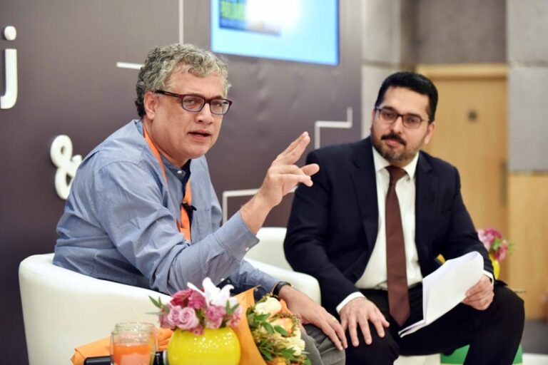 Derek O’Brien Age, Wife, Children, Family, Biography & More » StarsUnfolded