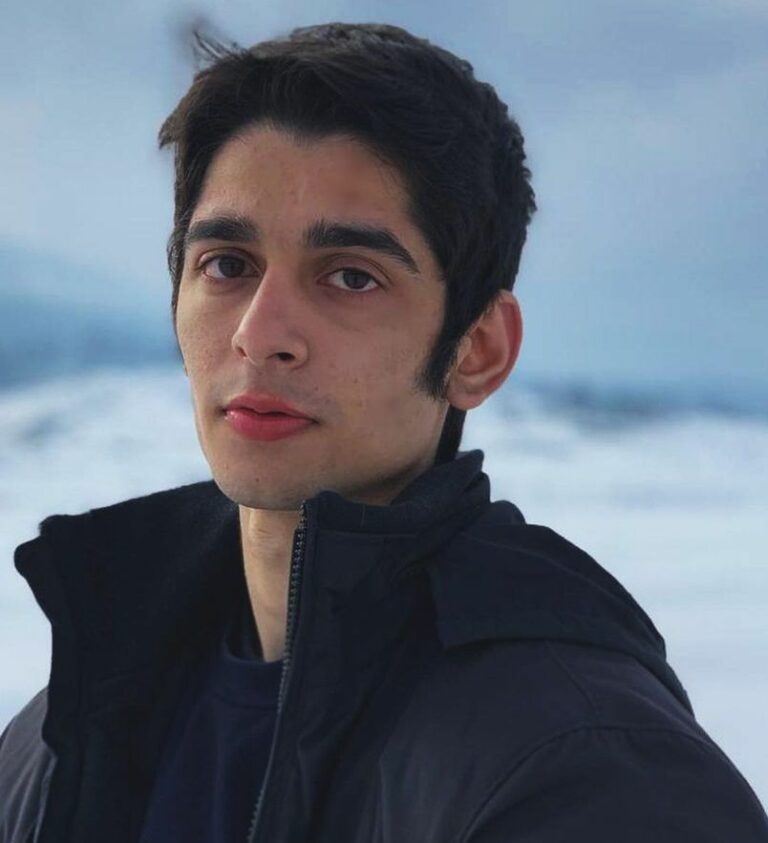 Call Me Bae Actors, Cast & Crew » StarsUnfolded