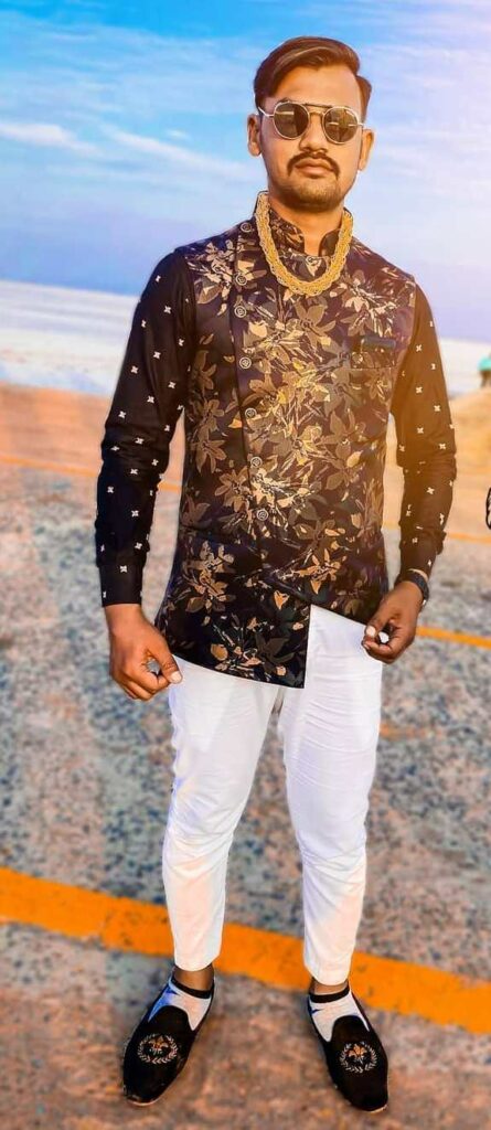 Aslam Agariya Age, Girlfriend, Family, Biography & More » StarsUnfolded