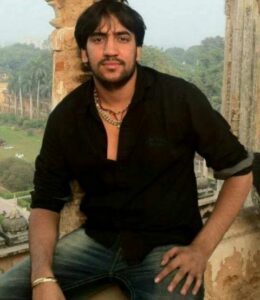 Neeraj Bawana Age, Girlfriend, Family, Biography & More » StarsUnfolded