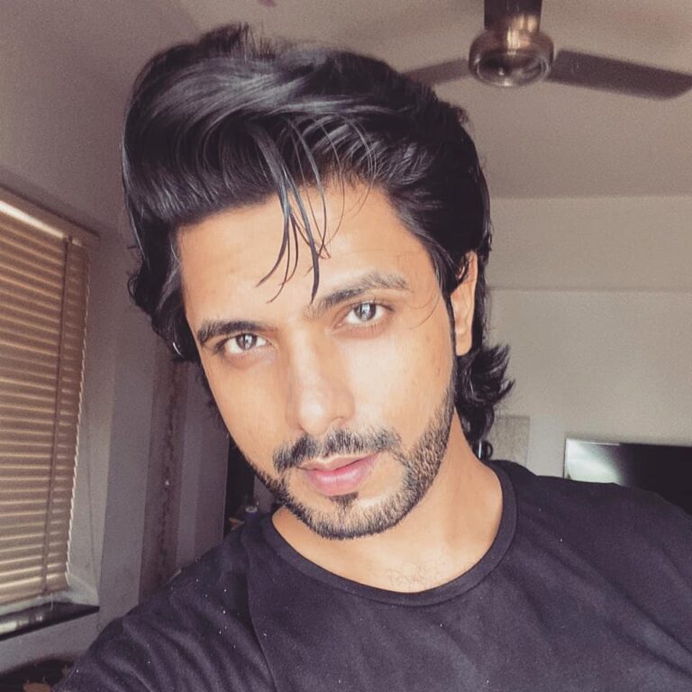 Tanmay Ssingh Height, Age, Girlfriend, Family, Biography & More ...