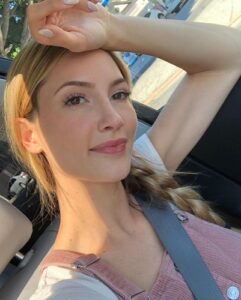 Kristin Taylor Age, Height, Husband, Children, Family, Biography & More ...