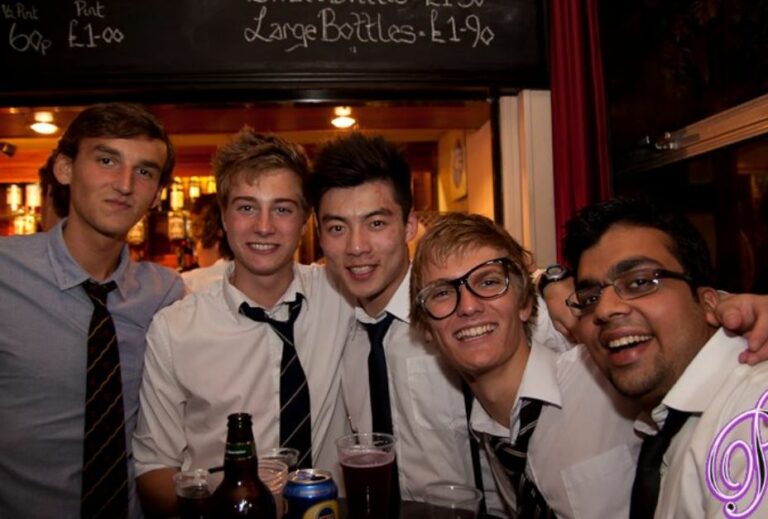 Atish Mathur (Unacademy) Age, Girlfriend, Wife, Family, Biography ...