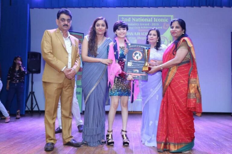 Meethika Dwivedi Age, Boyfriend, Family, Biography & More » StarsUnfolded