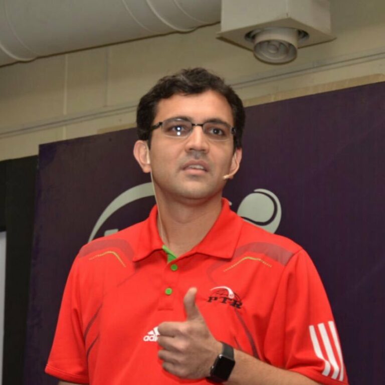 Vinoo Mankad Age, Wife, Children, Family, Biography & More » StarsUnfolded