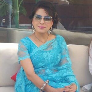 Aroosa Alam Height, Age, Boyfriend, Husband, Children, Family ...